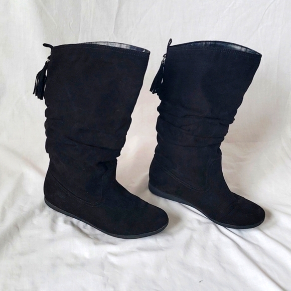 Arizona Jean Company | Shoes | Arizona Womens Kasper Flat Heel Slouch ...